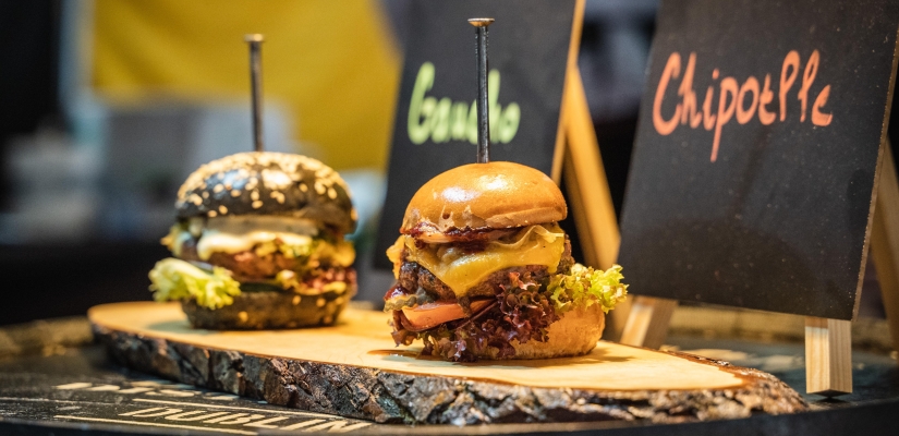 Burger Festival Arena: Gurmánské nebe pro milovníky burgerů | GastroIN.cz